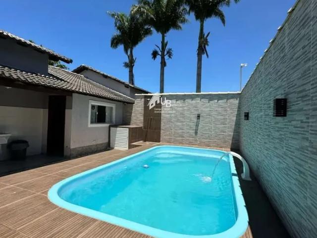 Casa de Condomínio com 2 Quartos e 3 banheiros à Venda, 220 m² por R$ 380.000