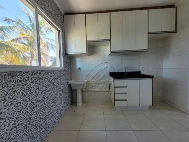 Casa de Condomínio com 2 Quartos para alugar, 55m² Gleba California