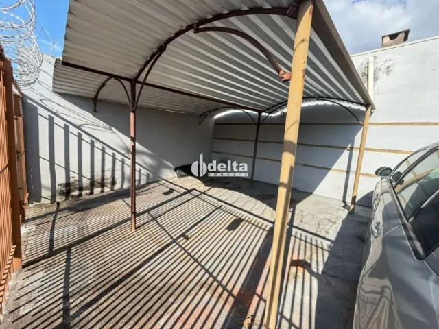 Casa de Condomínio com 2 Quartos para alugar, 60m² Santa Rosa