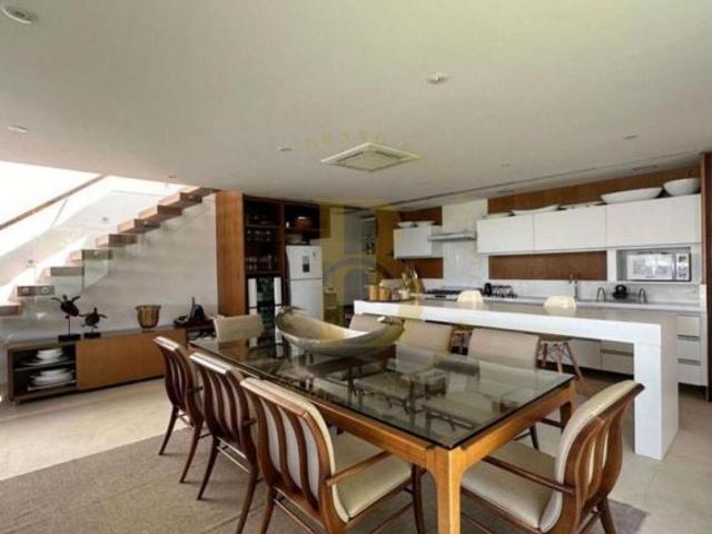Casa de condomínio com 347 m², 4 quartos sendo 4 suítes à venda no bairro Villa Fasano dos Lagos