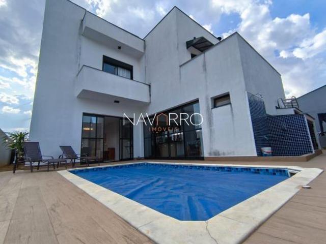 Casa de condomínio com 346.65 m², 5 quartos sendo 5 suítes à venda no Alphaville Nova Esplanada