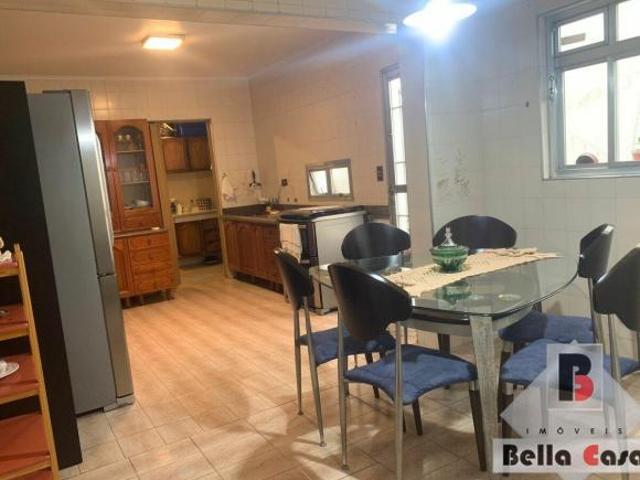 Casa de condomínio com 3 andares 3 quartos 2 suítes 260m2