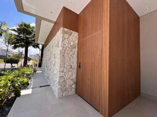 Casa de Condomínio com 3 dormitórios à venda, 227m² por R$ 2.900.000,00 Con.