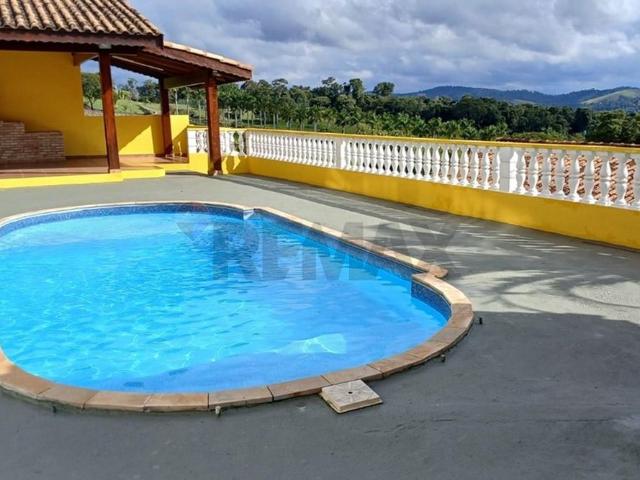 Casa de condominio com 3 Dormitórios para alugar, 183m² por R$8.200/mês Vila Helena Atibaia/SP