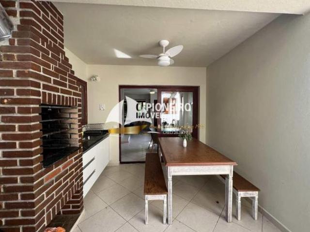 Casa de Condomínio com 3 dorms, Juquehy, São Sebastião R$ 2 mi, Cod: 3502