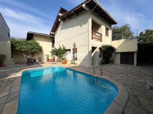 Casa de Condomínio com 3 dorms, Juquehy, São Sebastião R$ 2 mi, Cod: 3502