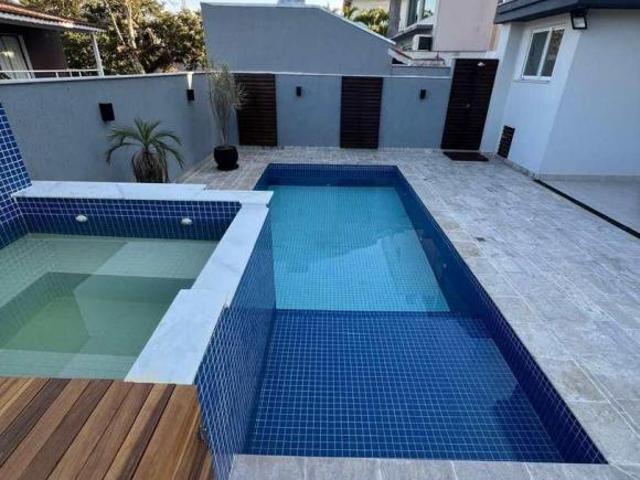 Casa de Condomínio com 3 dorms, Parque Residencial Itapeti, Mogi das Cruzes R$ 3.8 mi, Cod: 3975