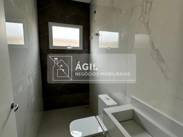 Casa de Condomínio com 3 Quartos 1 Suíte à Venda, 250 m² Residencial Malibu