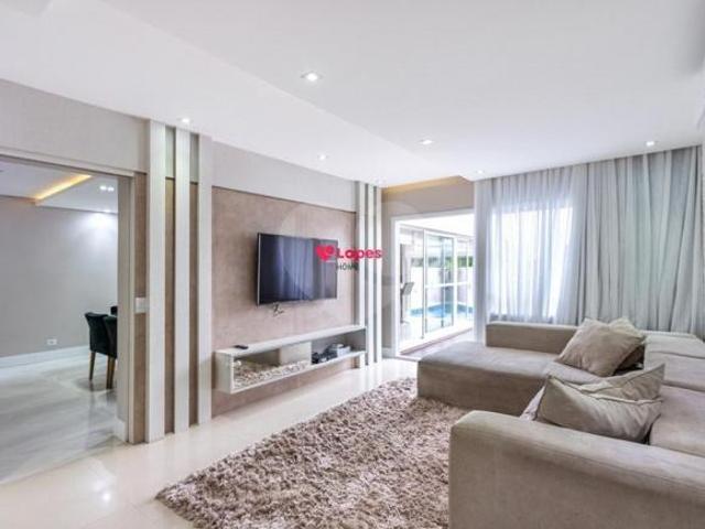 CASA DE CONDOMÍNIO COM 3 QUARTOS 1 SÚITE 4 Bhs. 2 VAGAS NO BOA VISTA