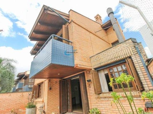 Casa de condomínio com 3 quartos, 306m², à venda em Porto Alegre, Boa Vista
