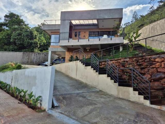 Casa de Condomínio com 3 quartos à venda em Nova Lima, no bairro Residencial Europa