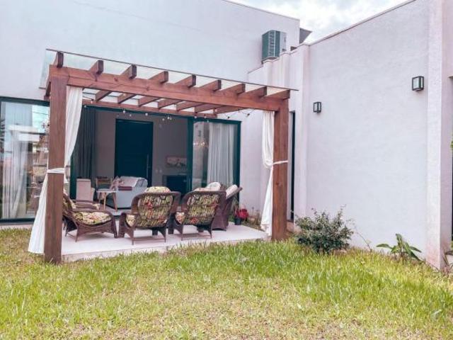 Casa de Condomínio com 3 quartos à venda em Capão Da Canoa, no bairro Zona Nova