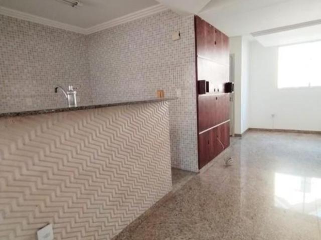 Casa de Condomínio com 3 quartos à venda em Contagem, no bairro Cabral