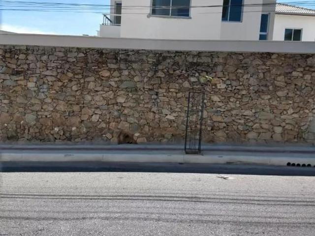 Casa de Condomínio com 3 quartos à venda em Contagem, no bairro Centro