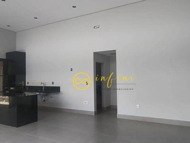 Casa de Condomínio com 3 Quartos à venda, 185 m² por R$ 1.490.000 Condomínio Helena Maria Soroca