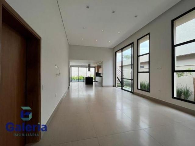 Casa de condomínio com 3 quartos à venda, 242 m² Quintas de São José