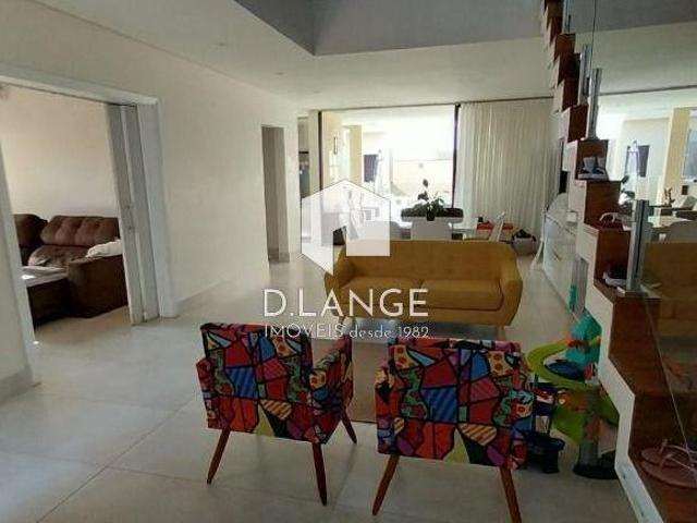 Casa de Condomínio com 3 Quartos à venda, 264m² Condominio Campos do Conde II