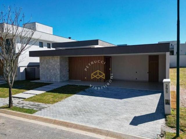 CASA DE CONDOMÍNIO COM 3 QUARTOS À VENDA, 284M² SANTA CÂNDIDA