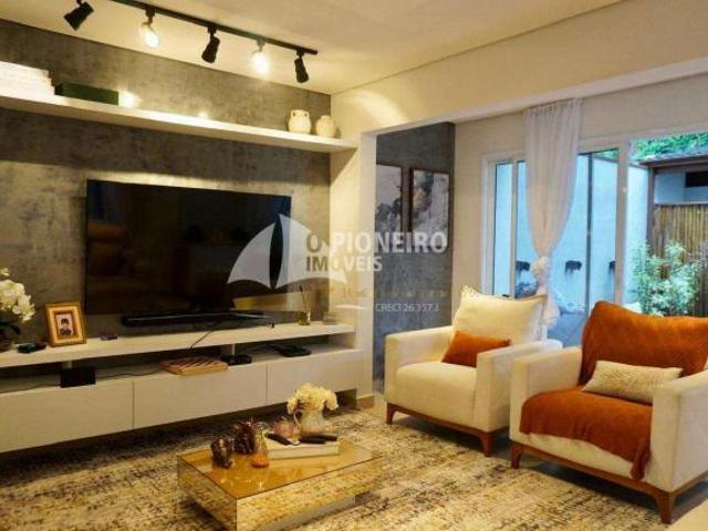 Casa de Condomínio com 3 quartos a 150m da praia de Boiçucanga
