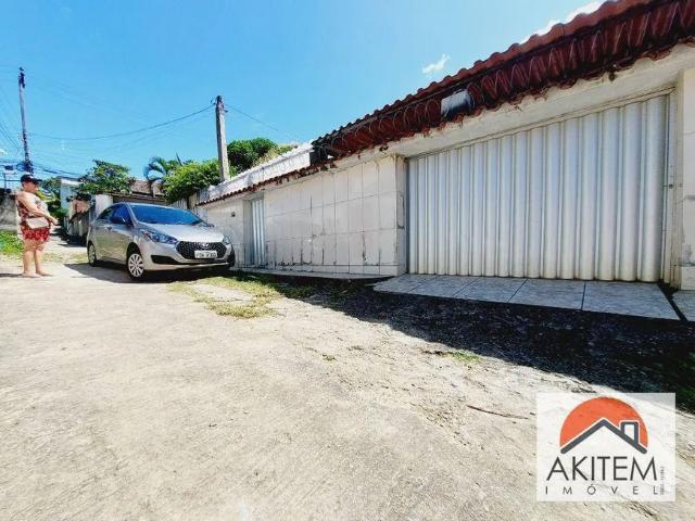 Casa de Condomínio com 3 Quartos e 1 banheiro à Venda, 110 m² por R$ 210.000