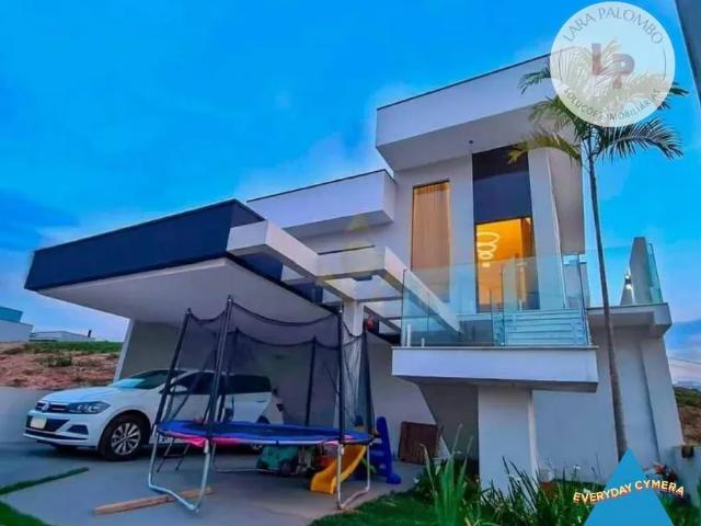 Casa de Condomínio com 3 Quartos e 1 banheiro à Venda, 160 m² por R$ 853.000