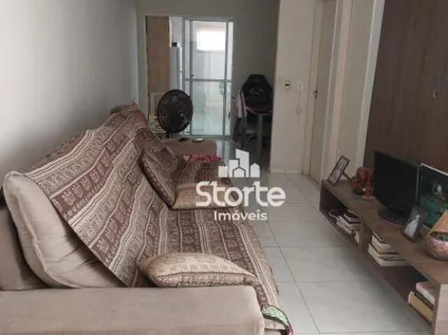 Casa de Condomínio com 3 Quartos e 2 banheiros à Venda, 110 m² por R$ 357.000