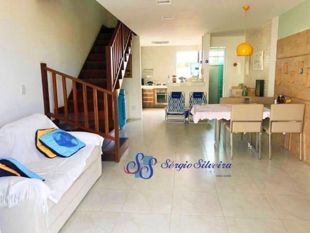 Casa de Condomínio com 3 Quartos e 2 banheiros à Venda, 130 m² por R$ 360.000