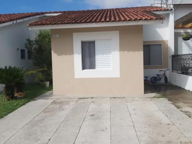 Casa de Condomínio com 3 Quartos e 2 banheiros à Venda, 153 m² por R$ 470.000