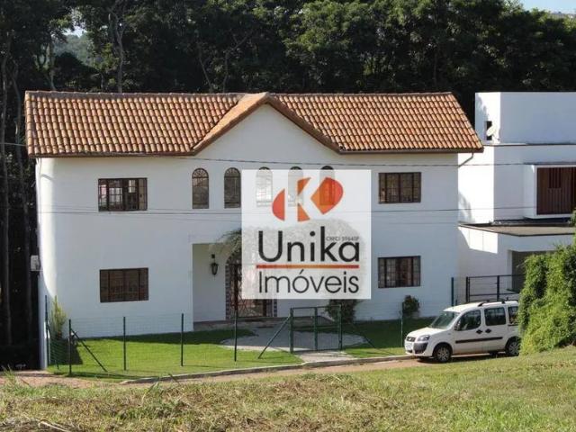 Casa de Condomínio com 3 Quartos e 2 banheiros à Venda, 280 m² por R$ 1.500.000