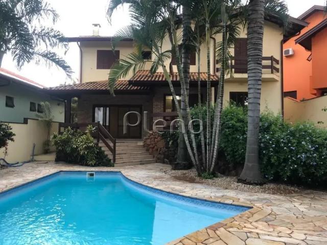 Casa de Condomínio com 3 Quartos e 2 banheiros à Venda, 300 m² por R$ 1.649.000