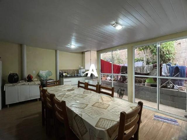 Casa de Condomínio com 3 Quartos e 2 banheiros à Venda, 58 m² por R$ 360.000