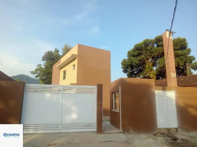 Casa de Condomínio com 3 Quartos e 2 banheiros à Venda, 90 m² por R$ 920.000