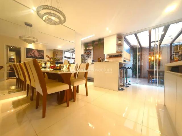 Casa de Condomínio com 3 Quartos e 3 banheiros à Venda, 124 m² por R$ 1.280.000