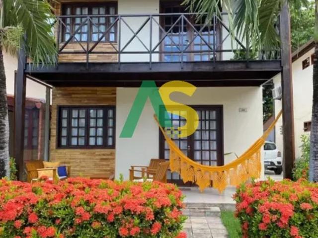 Casa de Condomínio com 3 Quartos e 3 banheiros à Venda, 144 m² por R$ 530.000