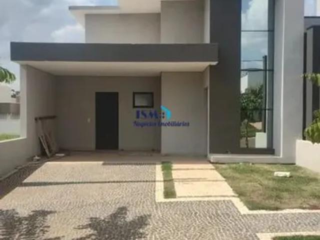 Casa de Condomínio com 3 Quartos e 3 banheiros à Venda, 140 m² por R$ 880.000