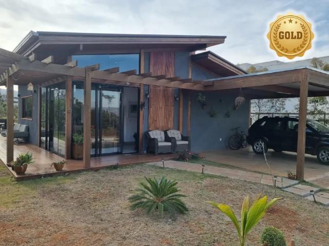 Casa de Condomínio com 3 Quartos e 3 banheiros à Venda, 150 m² por R$ 970.000