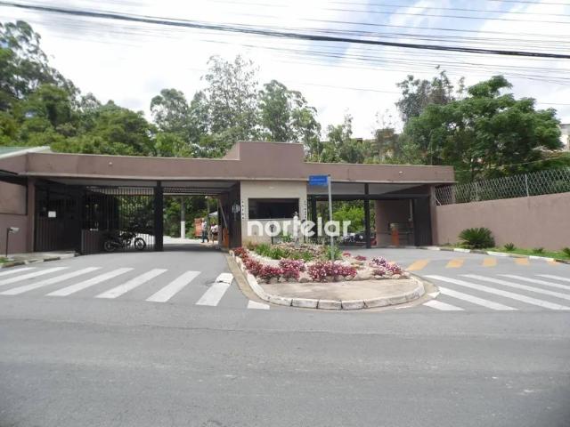 Casa de Condomínio com 3 Quartos e 3 banheiros à Venda, 153 m² por R$ 420.000