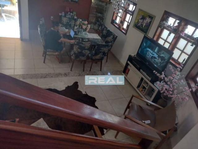 Casa de Condomínio com 3 Quartos e 3 banheiros à Venda, 19480 m² por R$ 1.150.000