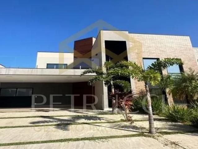 Casa de Condomínio com 3 Quartos e 3 banheiros à Venda, 206 m² por R$ 2.150.000