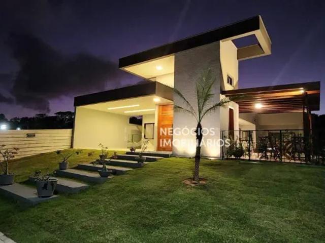 Casa de Condomínio com 3 Quartos e 3 banheiros à Venda, 210 m² por R$ 1.300.000