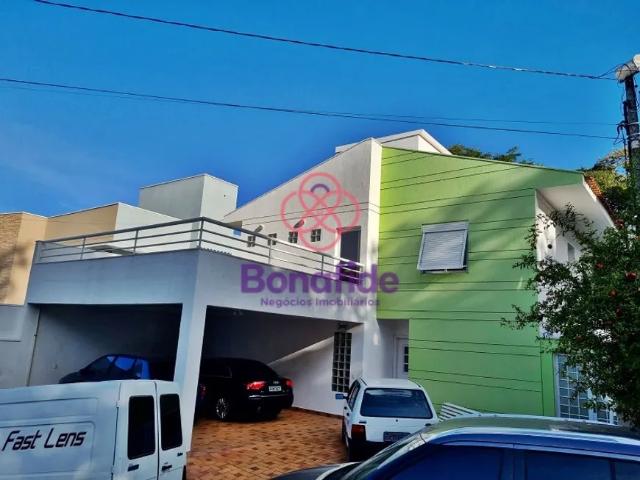 Casa de Condomínio com 3 Quartos e 3 banheiros à Venda, 236 m² por R$ 1.680.000