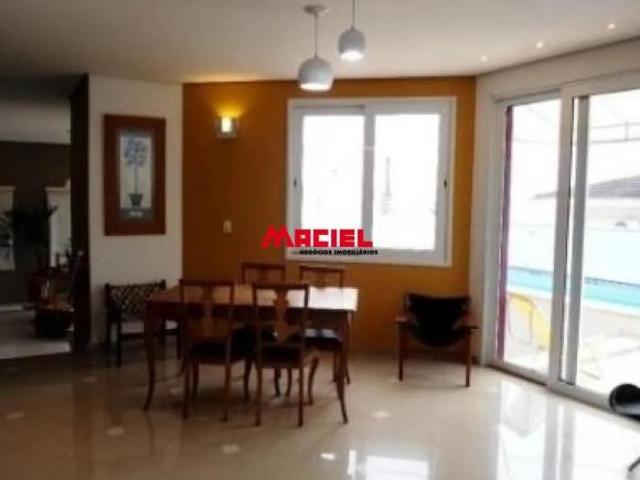 Casa de Condomínio com 3 Quartos e 3 banheiros à Venda, 315 m² Permuta com casa na praia ou Campo