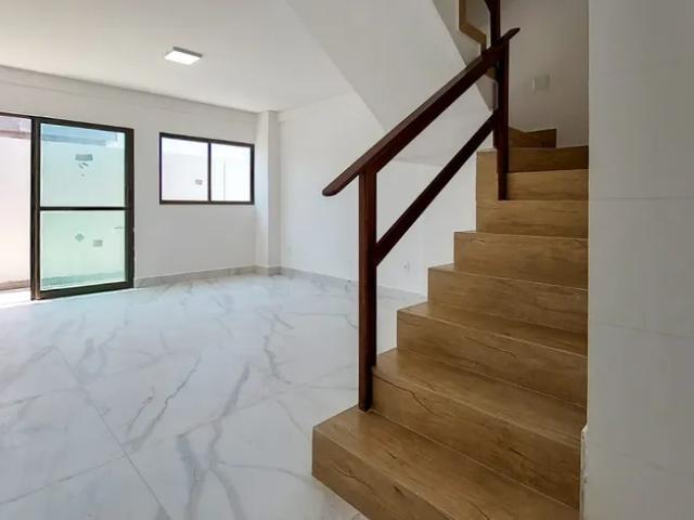 Casa de Condomínio com 3 Quartos e 3 banheiros à Venda, 79 m² por R$ 299.950