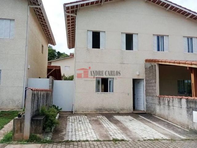Casa de Condomínio com 3 Quartos e 3 banheiros à Venda, 84 m² por R$ 350.000