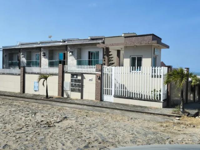 Casa de Condomínio com 3 Quartos e 4 banheiros à Venda, 120 m² por R$ 455.000