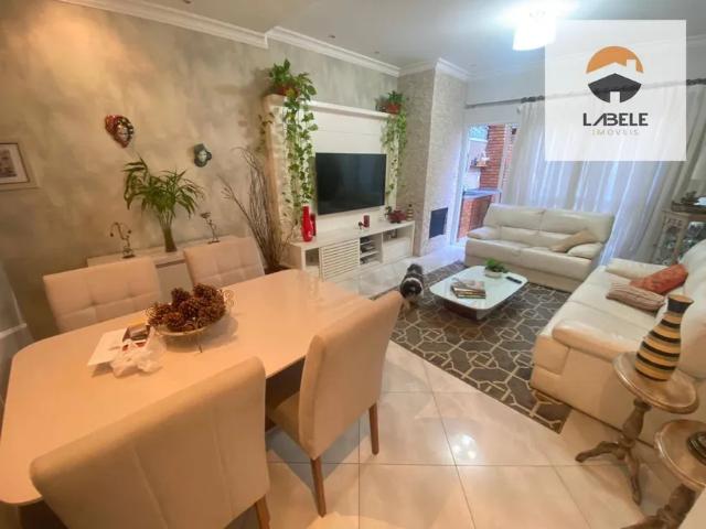 Casa de Condomínio com 3 Quartos e 4 banheiros à Venda, 138 m² por R$ 835.000