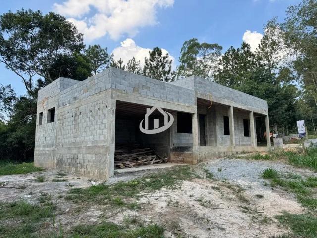 Casa de Condomínio com 3 Quartos e 4 banheiros à Venda, 141 m² por R$ 920.000