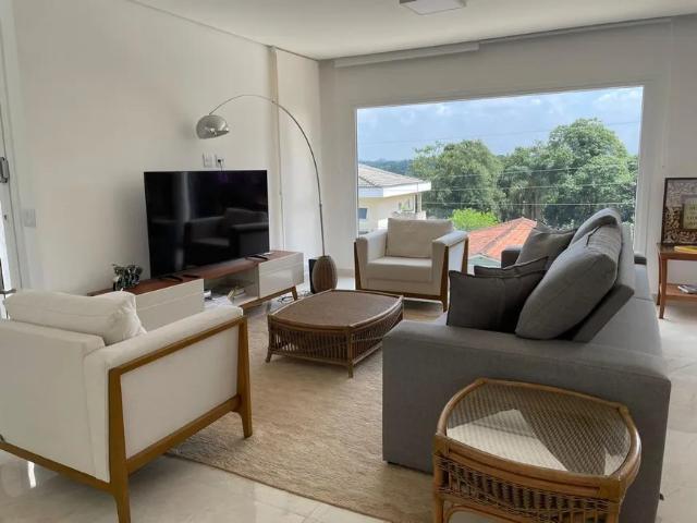Casa de Condomínio com 3 Quartos e 4 banheiros à Venda, 287 m² por R$ 1.490.000