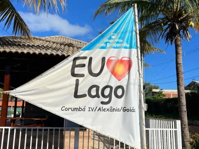 Casa de Condomínio com 3 Quartos e 4 banheiros à Venda, 450 m² por R$ 1.100.000