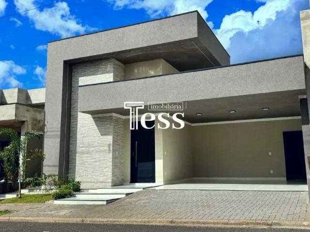 Casa de Condomínio com 3 Quartos e 5 banheiros à Venda, 160 m² por R$ 975.000